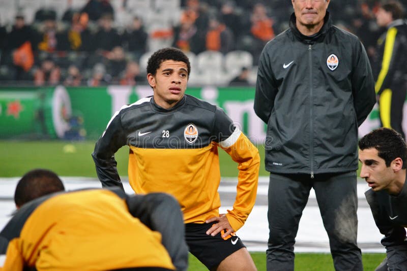 Taison Preparing for the Match of the Champions League Editorial Stock ...