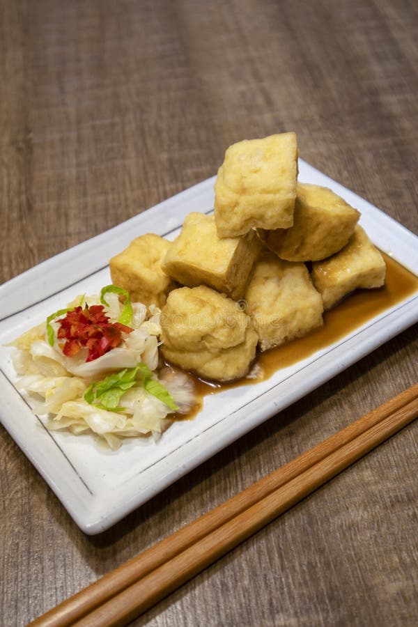 Taiwan Famosa Comida Fedorenta Tofu Foto de Stock - Imagem de amarelo ...
