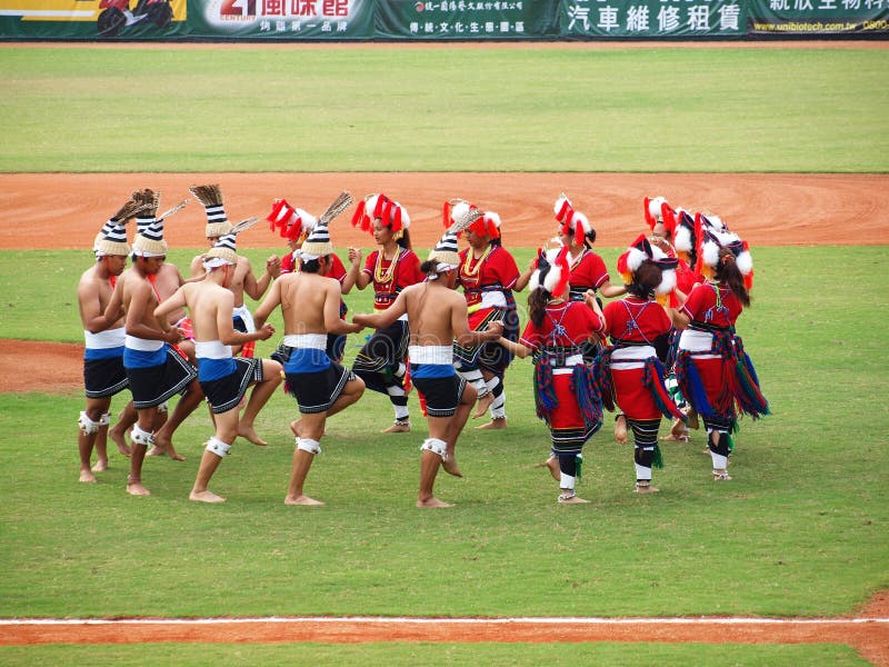 Taiwan Native Dance Performance Editorial Photography - Image of ...