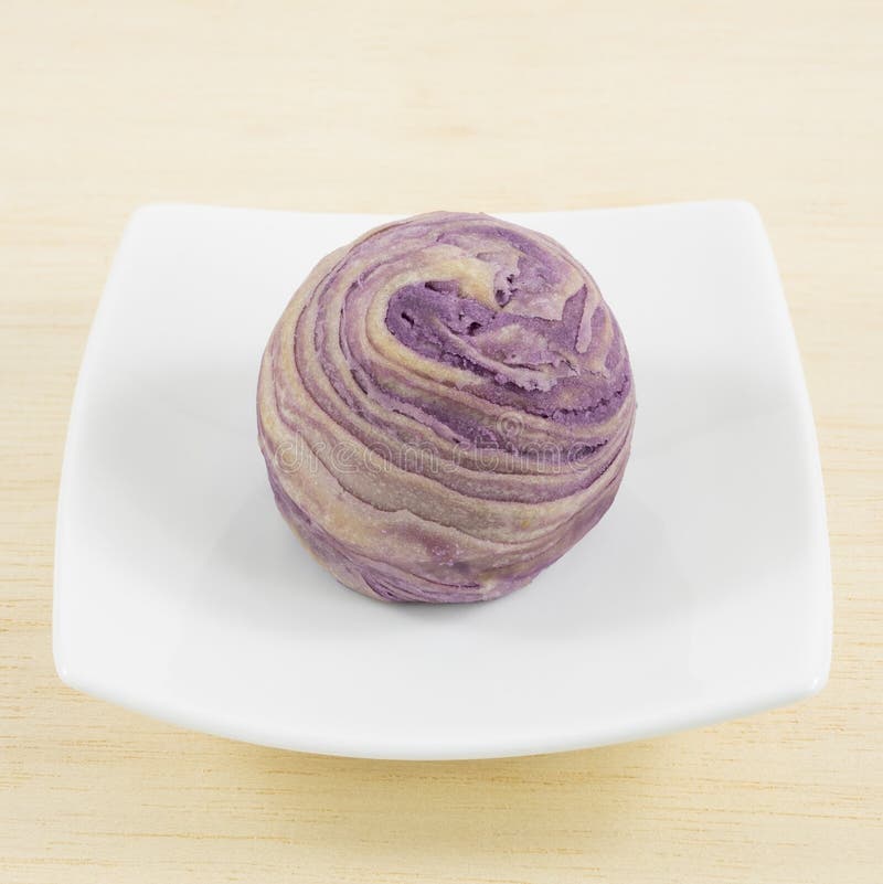 The Taiwanese Violet Crystal Taro Cake Stock Photo - Image of sweet ...