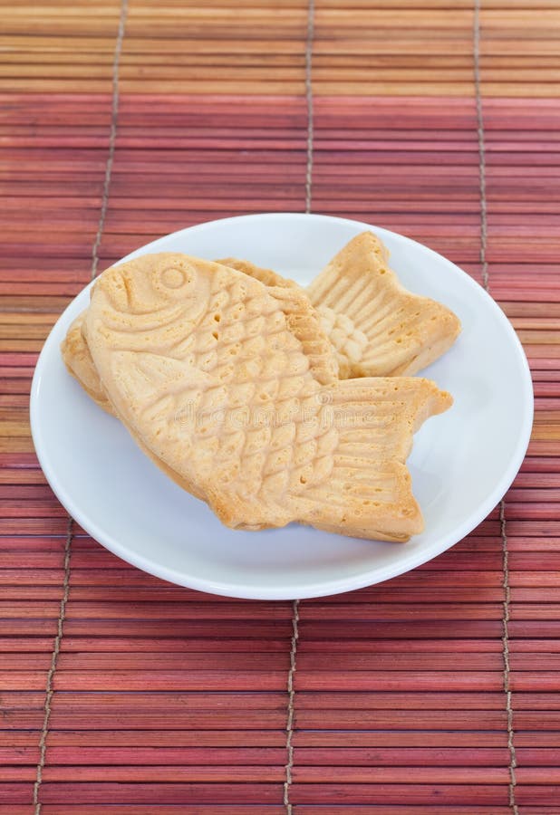 Taiyaki, Japanese Fish Shaped Cake Stock Image - Image of delicious ...