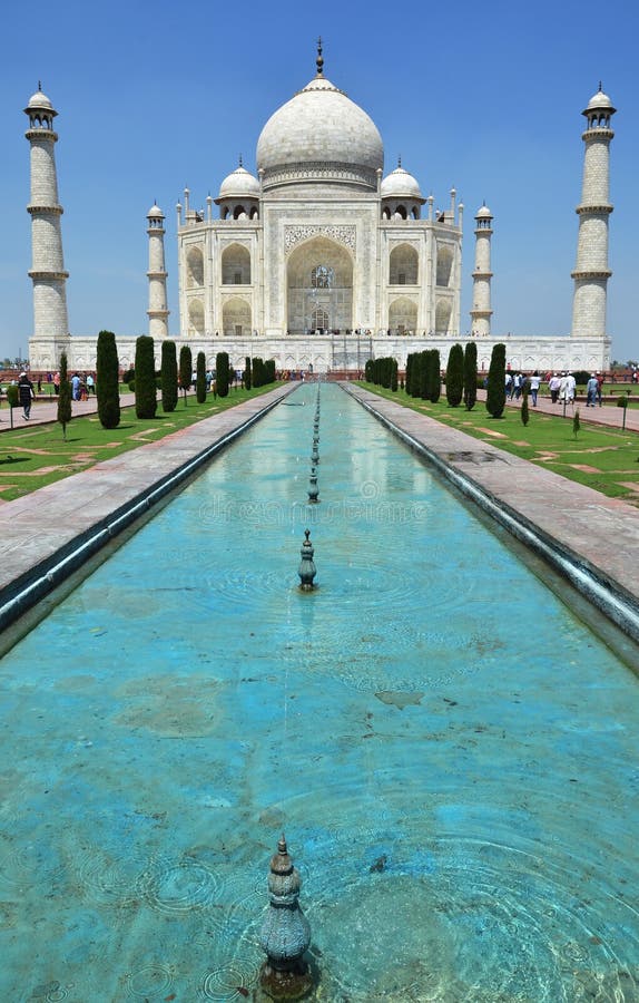 Taj Mahal. Agra, India editorial stock photo. Image of destination ...