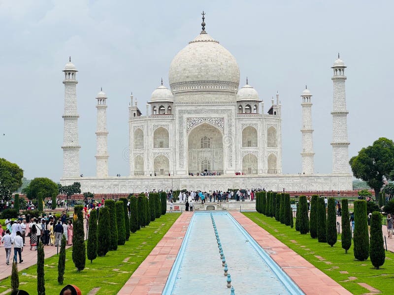 Taj Mahal Agra India the White Monument Editorial Stock Photo - Image ...