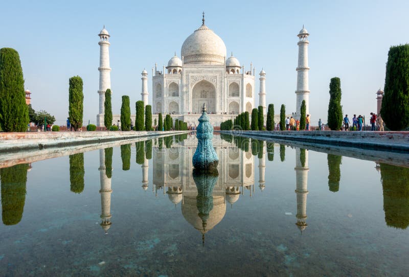 Taj Mahal Reflection editorial image. Image of wanderlust - 130753675