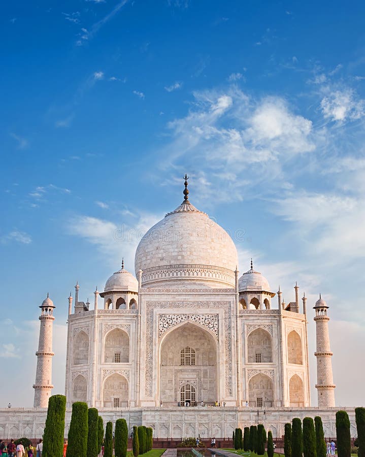 Taj Mahal in Sunrise Light. Stock Photo - Image of building, brilliant ...