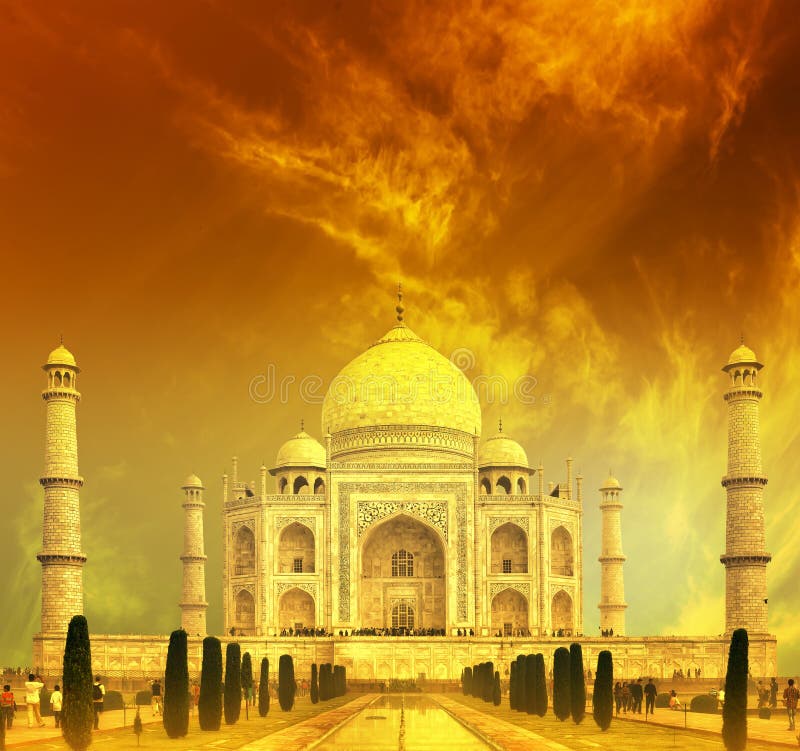Taj Mahal Sunset My Experience Visiting Agra And Seeing The Taj Mahal