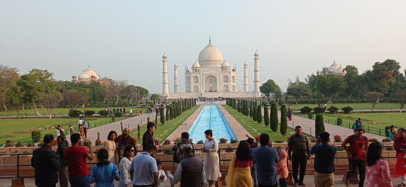 Taj Mahal front view Agra editorial photo. Image of tourism - 242515286