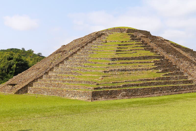 Totonaca Pyramid in Tajin Veracruz Mexico II Stock Photo - Image of ...
