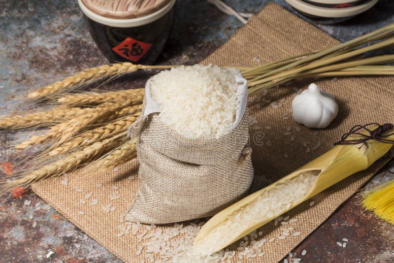 Ripe and harvested rice stock photo. Image of diet, golden - 136053036