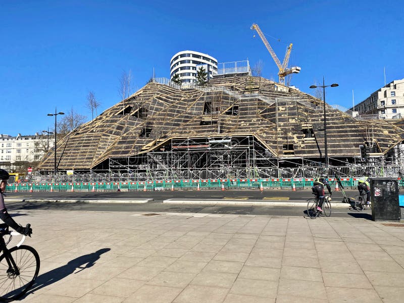 Taking Down the Marble Arch Mound Editorial Photo - Image of travel ...