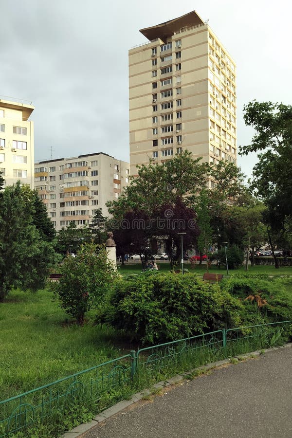 Kretzulescu Park in the City Center, Apartment Buildings with ...