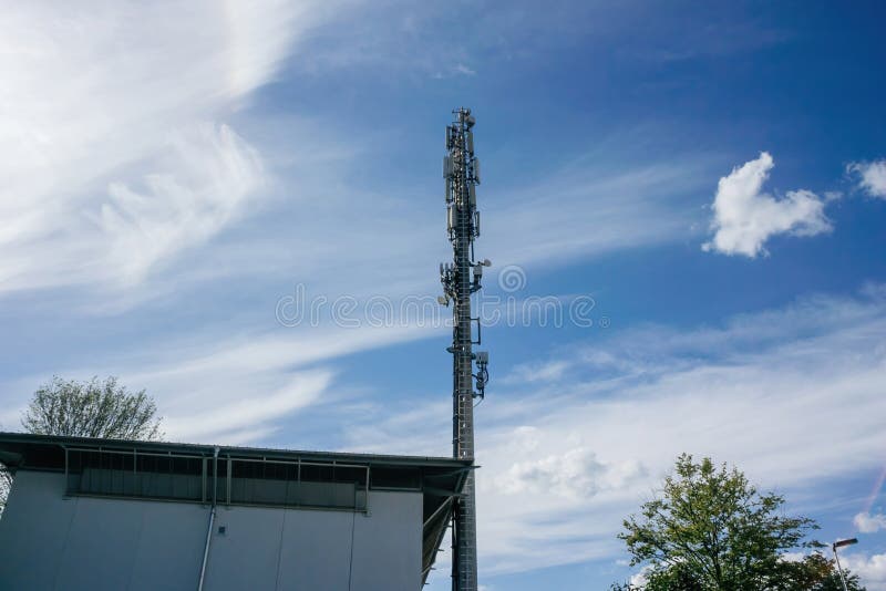 Tall 5G 4G LTE Antenna Tower Mast Stock Image - Image of cell, signal ...