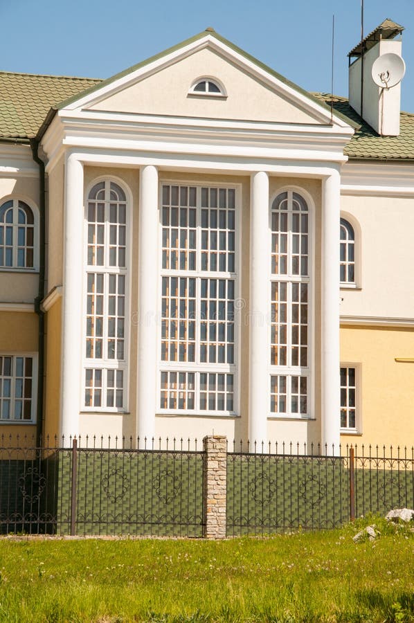 Modern Pillars Stock Photos - Download 5,521 Royalty Free Photos