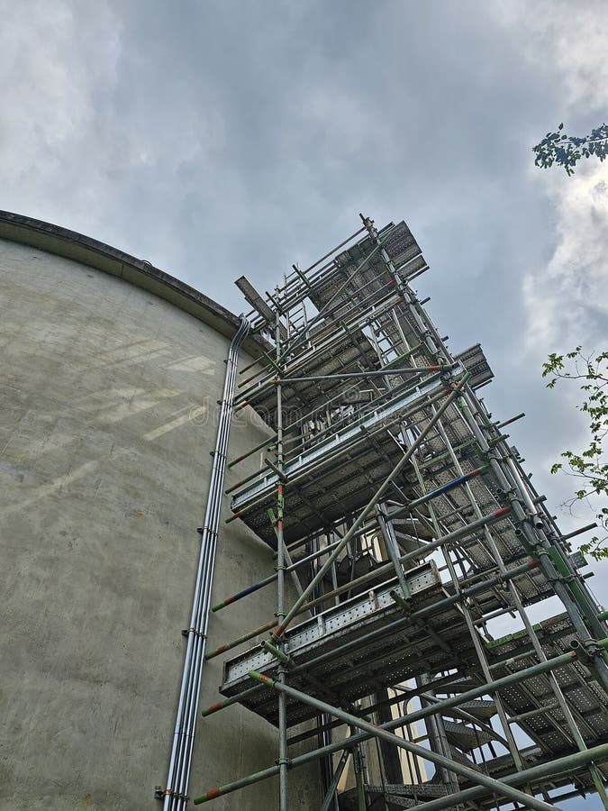 A Tall, Multi-level Scaffolding Structure Editorial Photography - Image ...