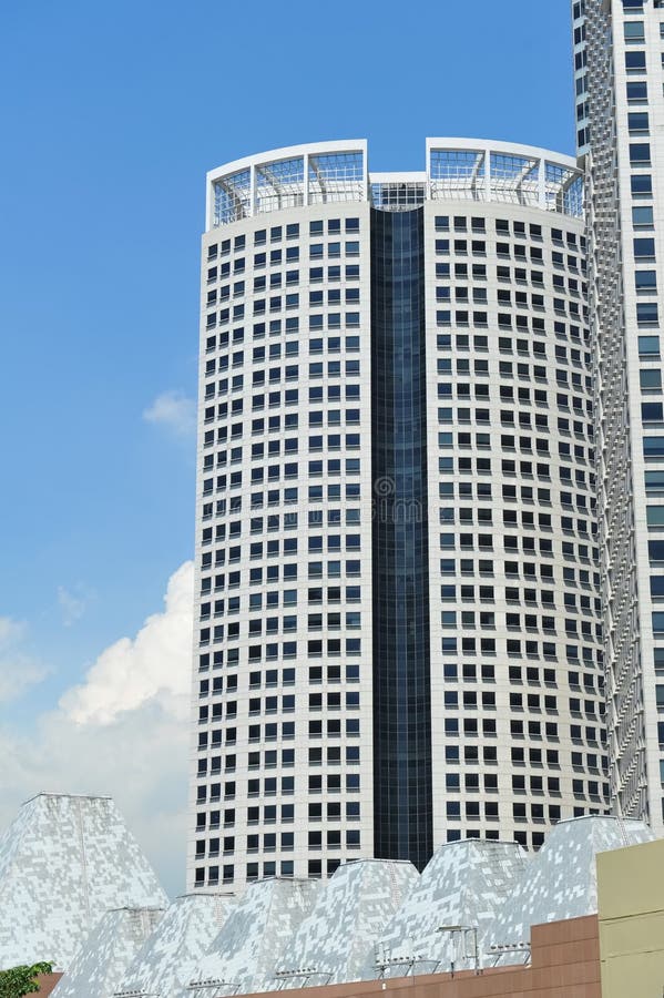 Tall Office Building In City Picture. Image: 83078258