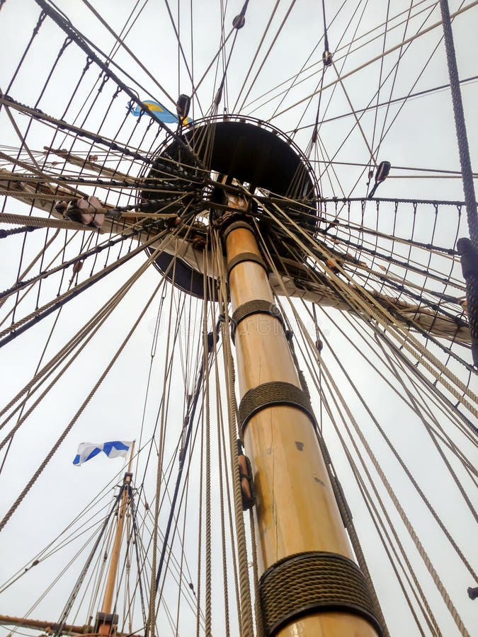 Mast view stock photo. Image of ocean, summer, sailing - 15550586