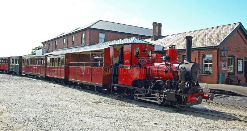 Red Steam Train Duncan at Tywyn Station, Talylln Railway Wales UK ...