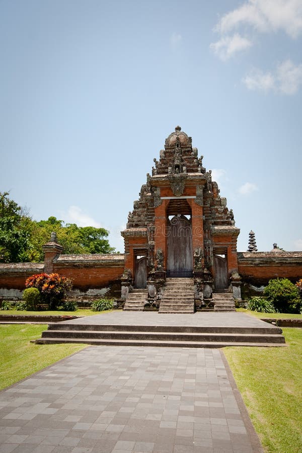 Taman Ayun temple (Mengwi) stock image. Image of bali - 27987857