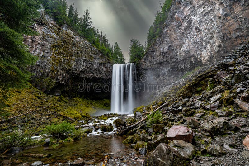 Tamanawas Falls stock image. Image of north, nature - 380961885