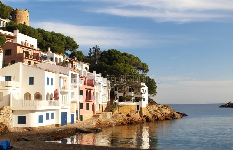 Playa De Badia De Tamariu En Costa Brava Parafrugell Imagen de archivo ...