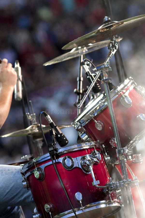 Tamburi fotografia stock. Immagine di strumento, fascia - 14774776