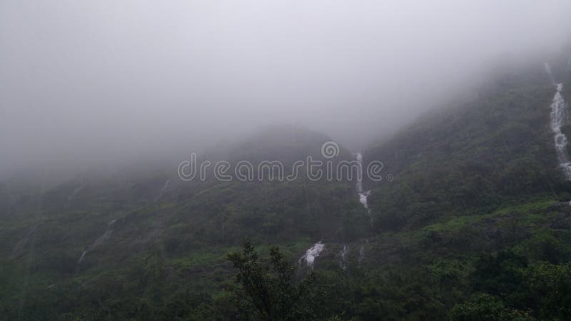 Tamhini ghat waterfall stock image. Image of pune, season - 96297147