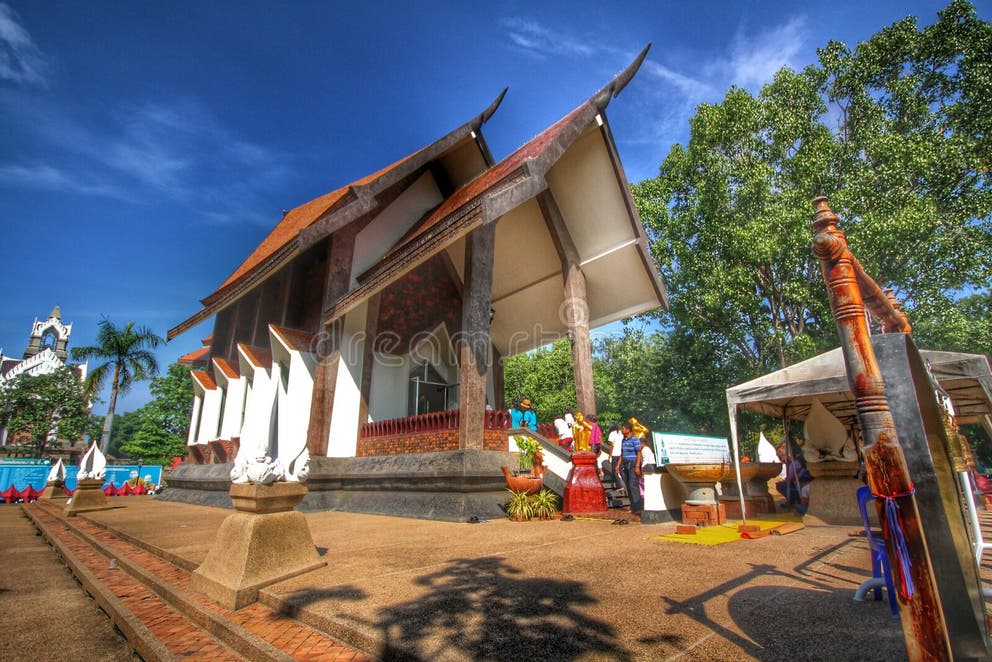 Tample editorial photo. Image of caltuer, place, thailand - 47595956