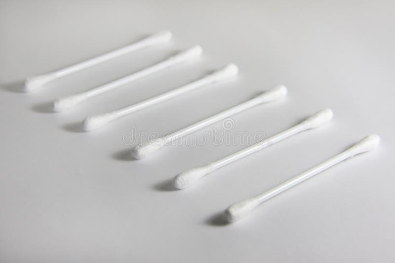 Tampon de coton photo stock. Image du bâton, fond, doux - 23484942