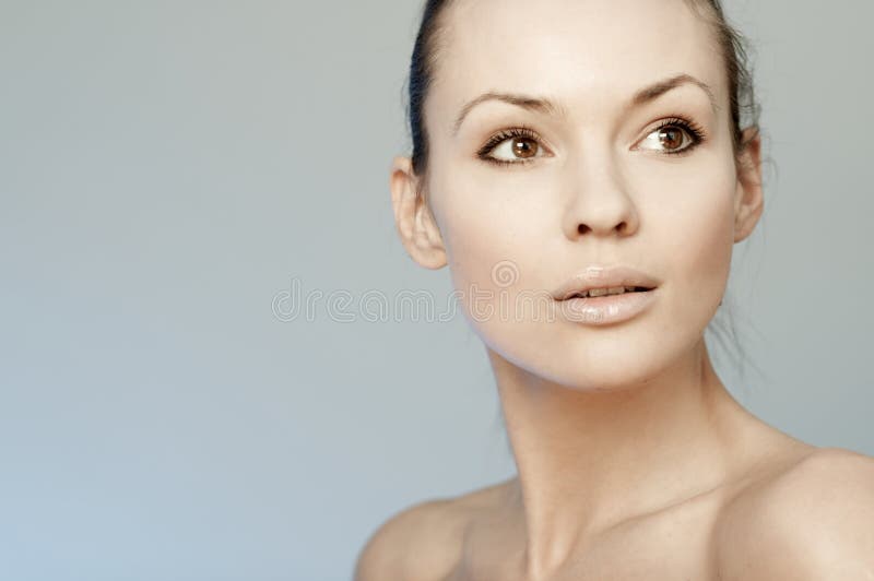 Tan lindo foto de archivo. Imagen de piel, belleza, sano - 2409232