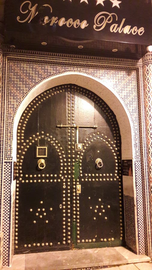 Cold Moroccan door editorial photo. Image of moroccan - 139645761