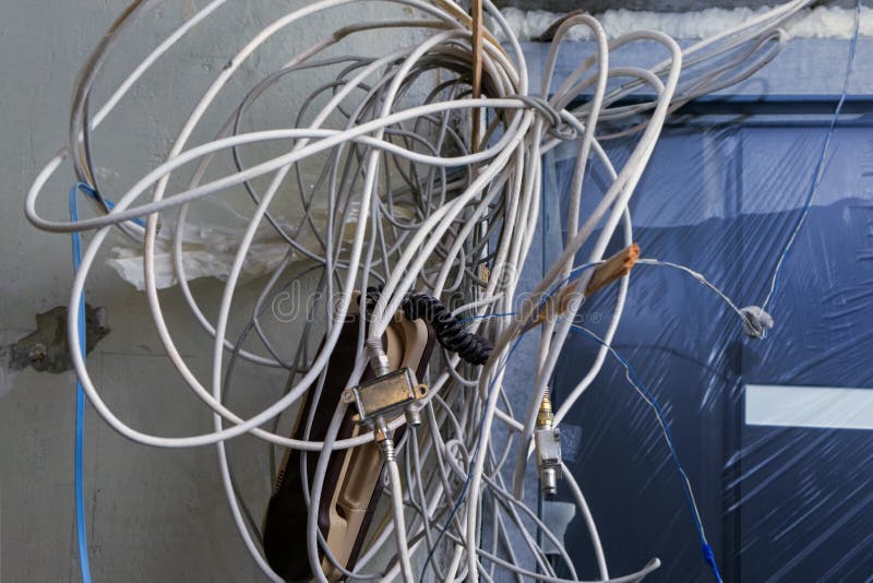 1,505 Tangled Cables Photos - Free & Royalty-Free Stock Photos from ...