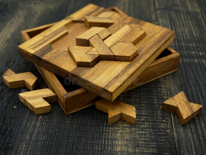 Tangram, Jogo Tradicional Chinês Do Enigma Imagem de Stock - Imagem de ...