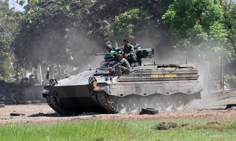 Tank editorial photo. Image of soldiers, tanks, cavalry - 58851931