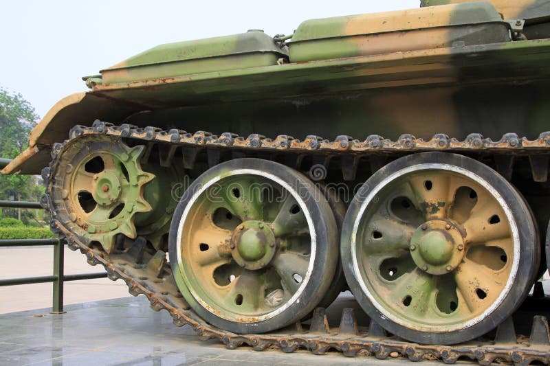 Tank caterpillar band stock photo. Image of tanks, wear - 389605554