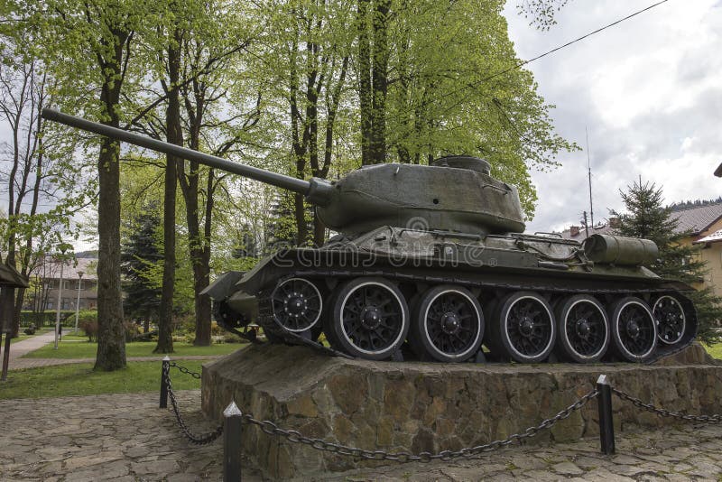 Tank T-34 stock image. Image of world, polend, design - 71625033