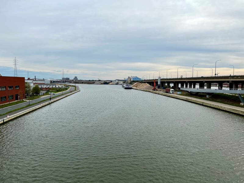 The Tanker is Moving Along the Canal Stock Image - Image of port, yokohama: 389430039