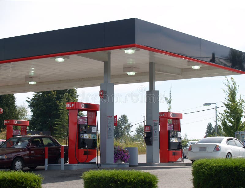 Tankstelle stockfoto. Bild von reise, schmieröl, mobilität - 1151102