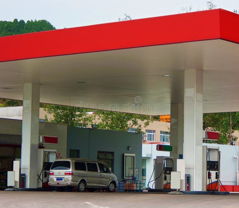 Tankstelle stockbild. Bild von berg, betankung, mittlere - 23472667