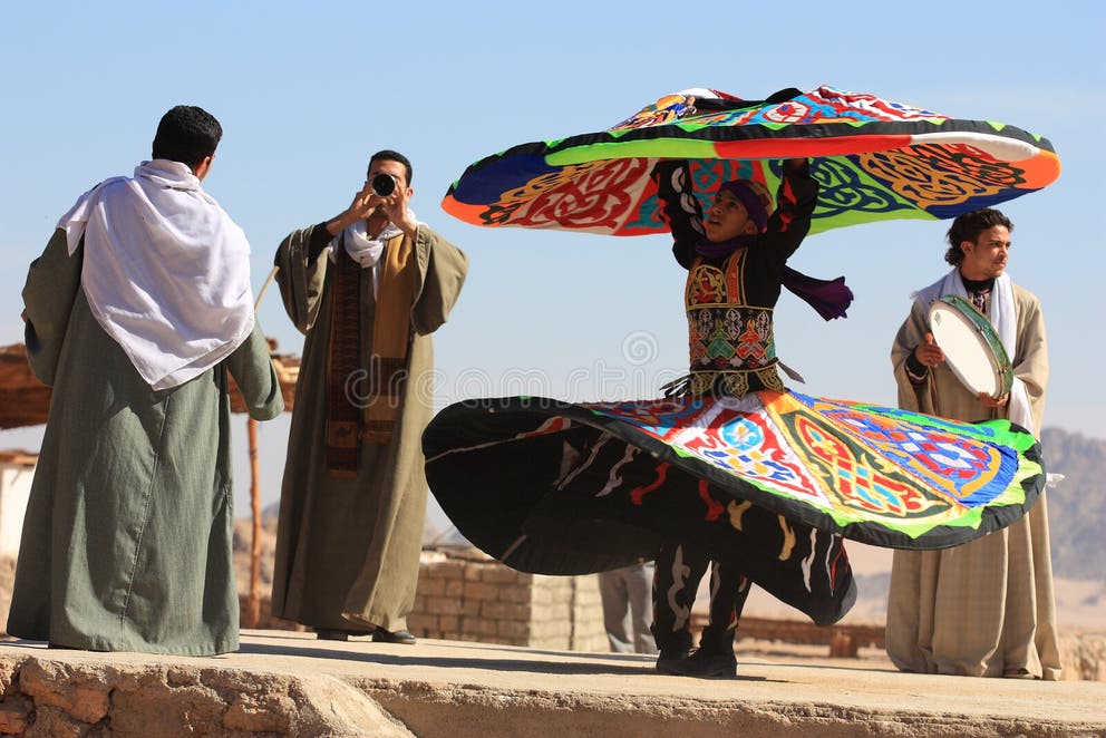 Tanoura Egyptian Folk Dance Editorial Photography - Image of desert ...