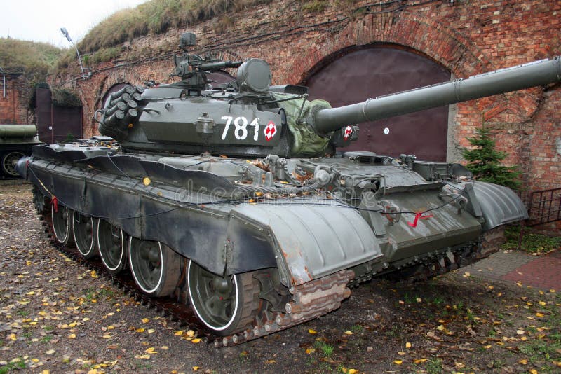 Tanque militar foto de stock. Imagem de blindado, leopardo - 3819224