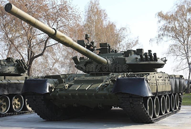 Tanque T-80. foto editorial. Imagem de museu, militar - 9453321