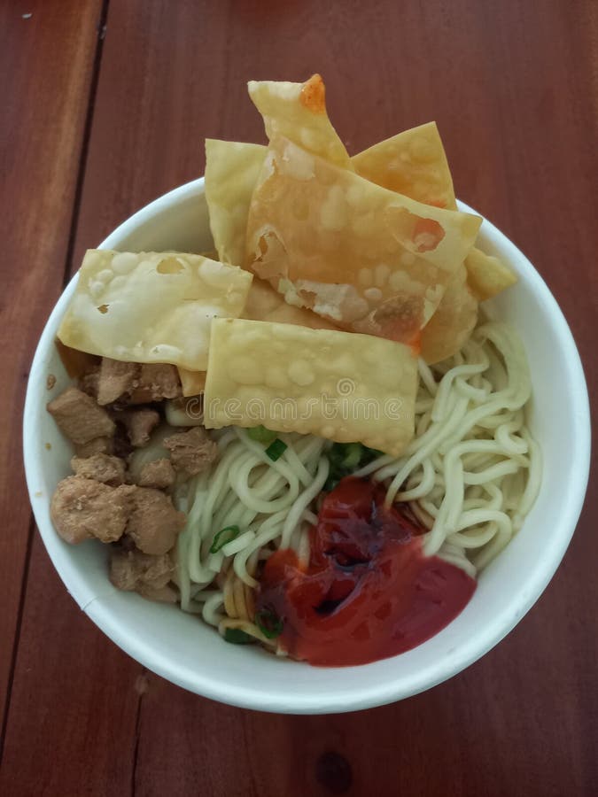 Tantalizing Food Chicken Noodles Stock Image - Image of produce, meat ...