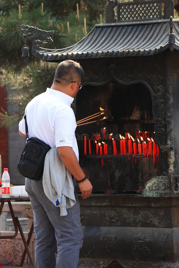 Taoist Temple Worship - China Editorial Stock Photo - Image of tibet ...