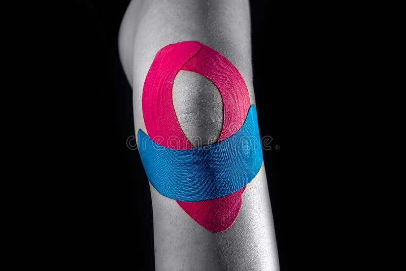 Taping de genou image stock. Image du exercice, patient - 63519633