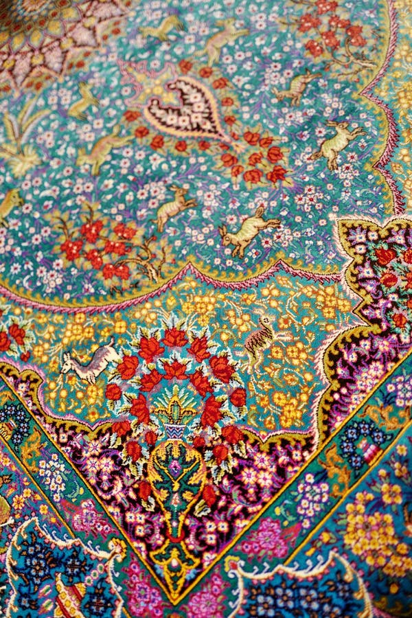 Tapis de Perse image stock. Image du luxe, oriental - 122430875