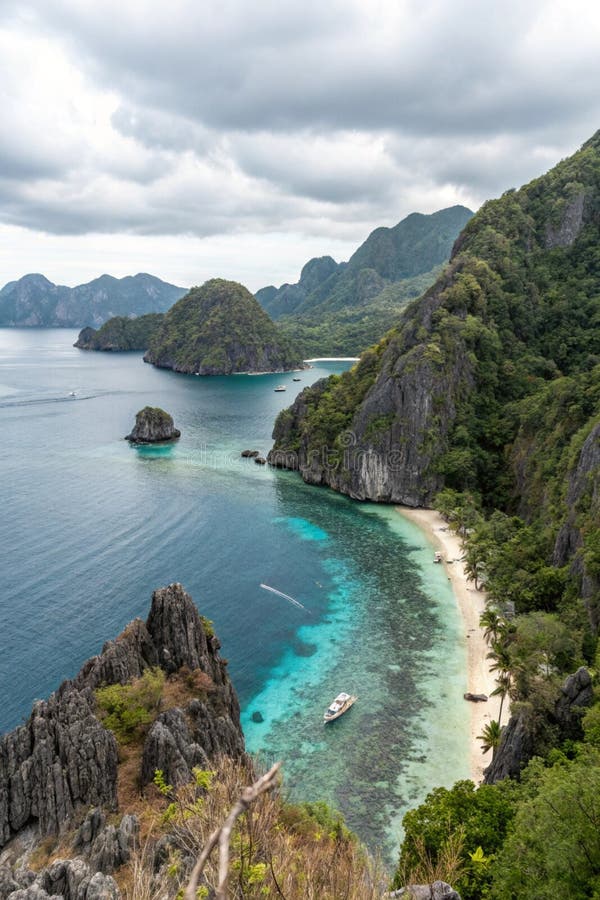 Tapiutan Strait in Palawan, Philippines Stock Illustration ...