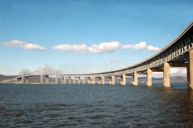 Tappan Zee Bridge stock image. Image of support, road - 10142395