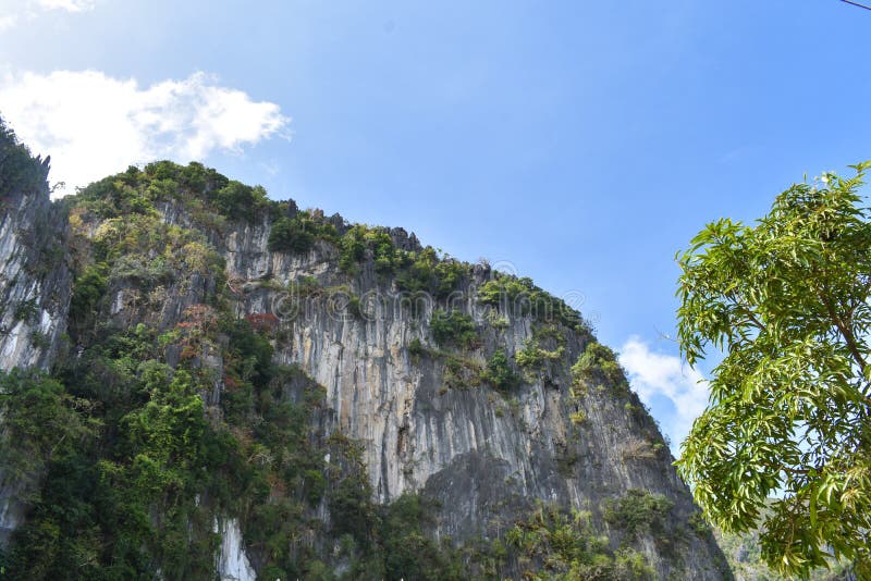 Taraw Cliff in El Nido, Palawan Stock Image - Image of philippines ...