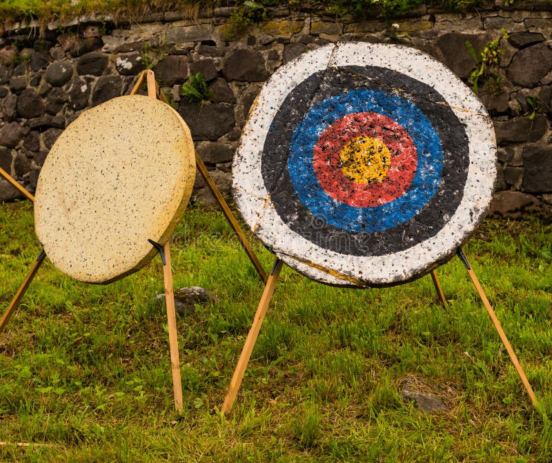 Target for the arrows stock image. Image of inspiration - 33598693
