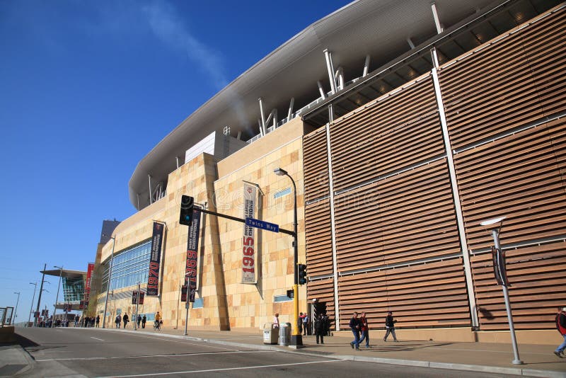 Target Field at Night editorial stock image. Image of baseball - 14772374